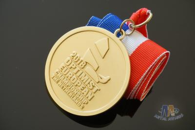 Cina Medaglie su misura del premio del metallo che corrono e medaglia in lega di zinco dei medaglioni dei regali maratona di campionato in vendita