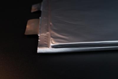 Китай 3.7V 30000mAh NCM аккумуляторная ячейка одноклеточная липоаккумуляторная батарея 800 циклов + 425 г продается