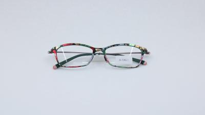 China Women's Reading glasses frame pure titanium eyeglass for girls fashion paper transfer design new in 2019 for sale