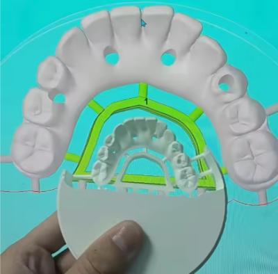 Cina Sistema a valore assoluto LMW-5 Fresatura a umido/a secco Capacità 16 utensili Per la lavorazione del PEEK Prestazioni stabili in vendita