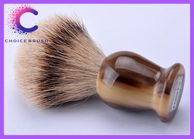 China Het verzorgen van mensen hulpmiddelen silvertip das het scheren borstels met hoornhandvat 20mm Te koop