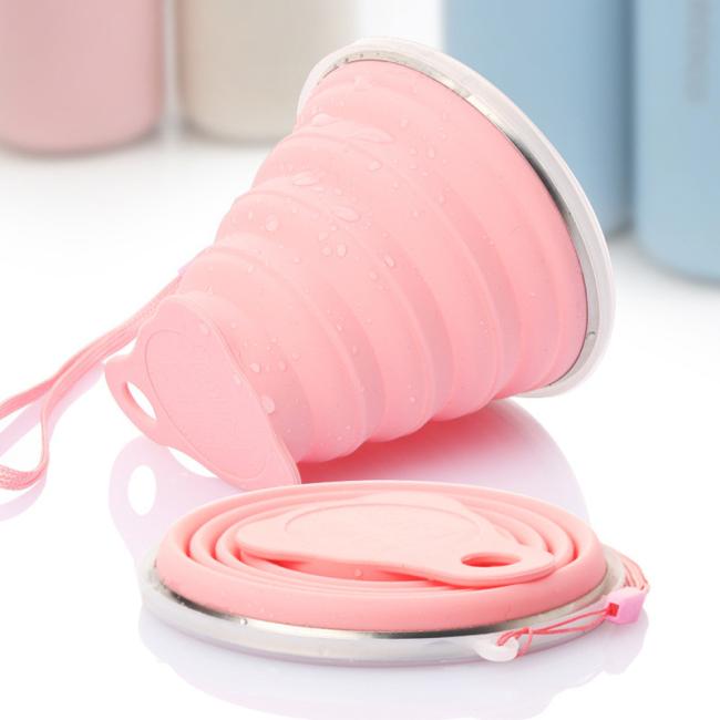 270ml folding silicone cup showing collapsed state