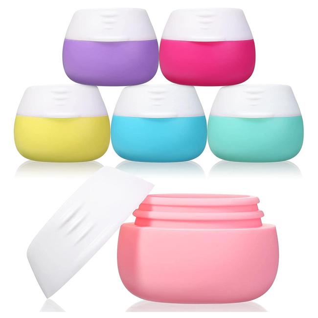 20ml silicone cosmetic jar showing compact design