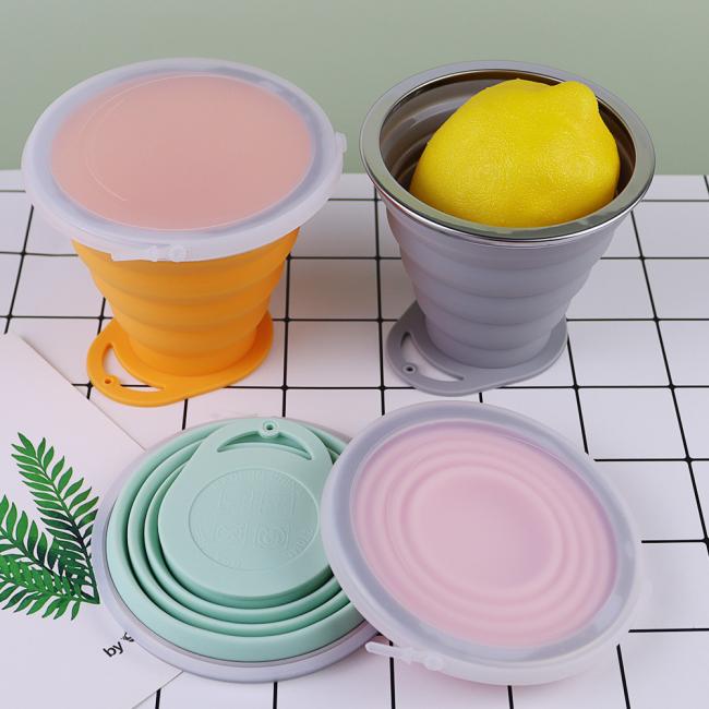 Close-up of the folding silicone cup's stainless steel rim