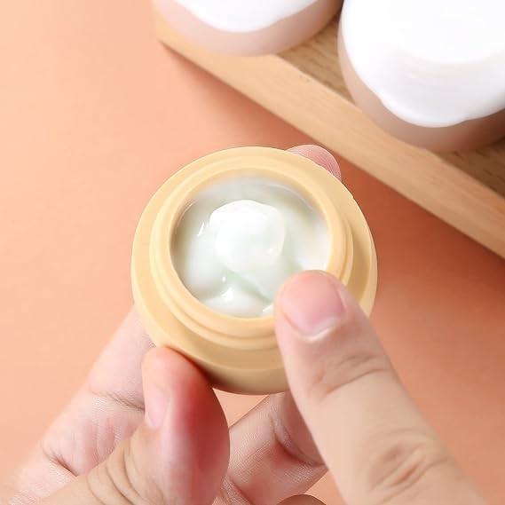 Quality Round Apricot Gemice Silicone Cosmetic Container Leakproof 20ml for sale
