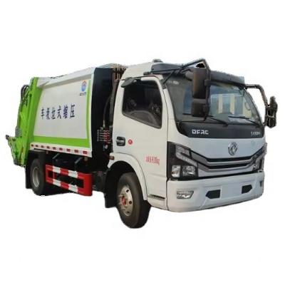 Cina Dongfeng Dollicar D6 LNG 4x2 6cbm Compactor Garbage Truck in vendita