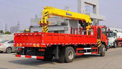 中国 輸出カスタマイズ 4x2 ドンフェンブランド 8トンのクレーンマウントトラック ストック 販売のため