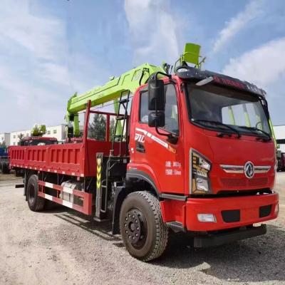 Китай Донгфэн 4x2 Cummins 170 л.с. Установка 2-тонного крана на шасси с поворотным кулаком продается