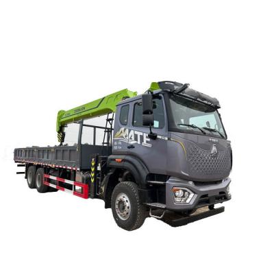 중국 HOWO 6x4 14톤 크레인 트럭 탑재 270 HP 끌기 크레인 탑재 트럭 5 팔 22M 리프팅 높이 판매용