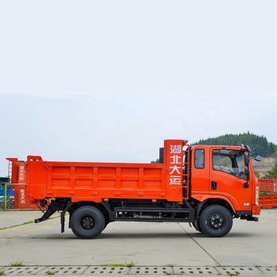 중국 DAYUN 4X2 톱 트럭 뒤집기 덤프 자기 정화 차량 판매용
