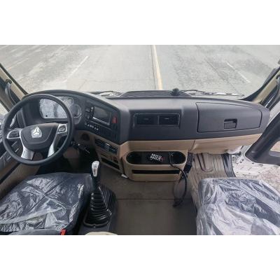 Cina Autogru SQS250 SQS300 SINOTRUK 6x4 Cassone con Gru Howo in vendita