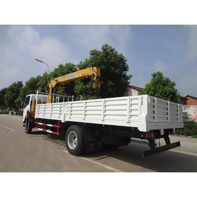 Chine ISUZU 4x2 5 tonnes Cran monté sur un camion Transport logistique à rangée unique à vendre