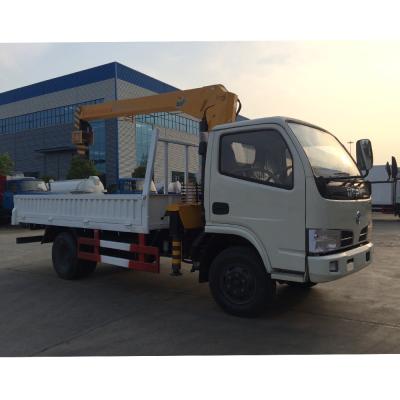 Cina Autocarro con gru a braccio articolato DFAC da 3 tonnellate, 4X2, Euro 3 in vendita