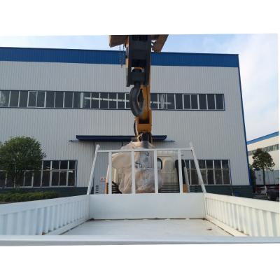 Cina Autocarro con gru a braccio articolato DFAC da 3 tonnellate, 4X2, Euro 3 in vendita