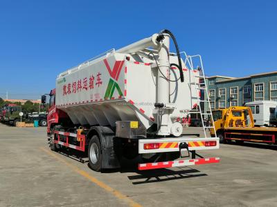 China Factory DFAC DongFeng Livestock Feed Truck Small Livestock Feed Poultry Animal Bulk Feed Truck for sale