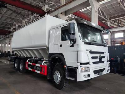 China Export Customization HOWO 6X4 Aluminum Alloy Bulk Feed Truck With 5 Compartments and Right Hand Hydraulic Winches for sale
