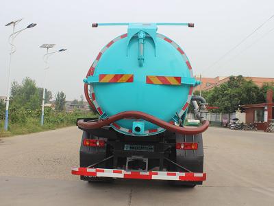 Cina DFAC Dongfeng Camion aspiratore per fognature a vuoto EURO 5 Camion septico per rifiuti 150 - 250 CV in vendita