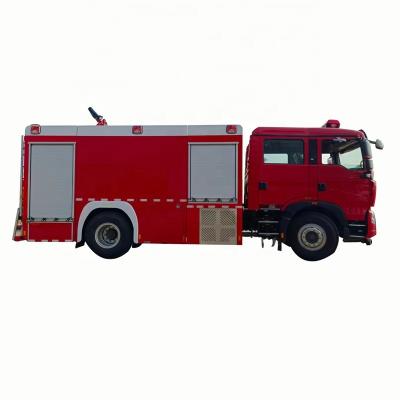 Cina Sinotruk Howo 4X2 Doppia Fila 8000 Litri 	Autopompa Vigili del Fuoco Aeroportuale   Pompa Antincendio   Autobotte in vendita