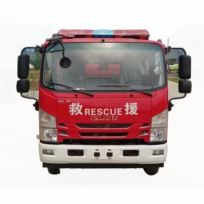 Cina I Suzu 4X2 3500 Litri Autopompa Antincendio 	Autopompa antincendio aeroportuale in vendita