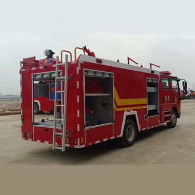 Cina I Suzu 4X2 3500 Litri Autopompa Antincendio 	Autopompa antincendio aeroportuale in vendita