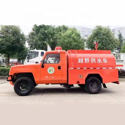 Cina 4X2 2000 litri Camionetto pompieri di acqua da fondo in vendita