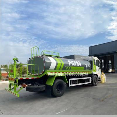 Cina DONGFENG Guardrail Truck pulizia Ferrovia Recinzione Ferrovia camion lavaggio con pneumatici in acciaio 10.00R in vendita