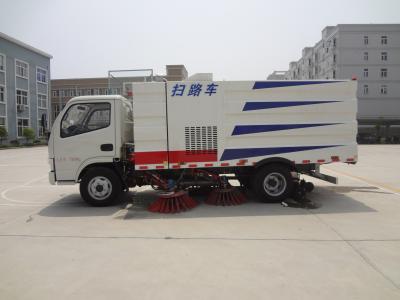 Cina DFAC 4x2 RHD Euro III camion spazzino stradale per la pulizia della superficie stradale in vendita