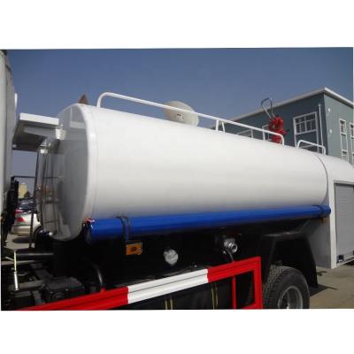 Cina Dongfeng Chassis 4x4 Camion pompieri e soccorsi Camion pompieri in vendita