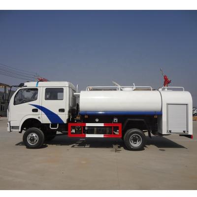 Cina Dongfeng Chassis 4x4 Camion pompieri e soccorsi Camion pompieri in vendita