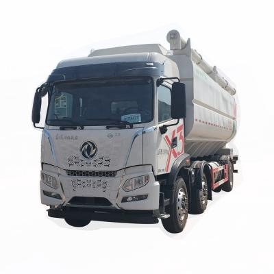 Cina 6*2 GNL 32000-37000 litri Camioni per l'alimentazione degli animali Materiali sfusi Semirimorchio Camion per l'alimentazione degli animali in vendita