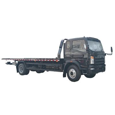 China 4x2 Hydraulic Flatbed Tow Truck  6T Load, 5mm Anti-Slip Steel Plate, Centralized Control System for sale