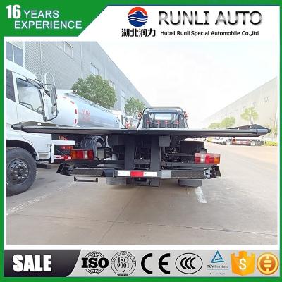 China 4x2 Hydraulic Flatbed Tow Truck  6T Load, 5mm Anti-Slip Steel Plate, Centralized Control System for sale
