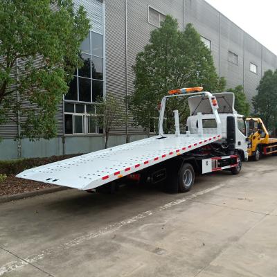 Cina Foton 120hp Cummins Motore ABS Fast 5 Gear 5.998*2.3*2.05m Piatto letto carico 7.57 tonnellate Camioni rimorchiatori Camion spaccatore in vendita