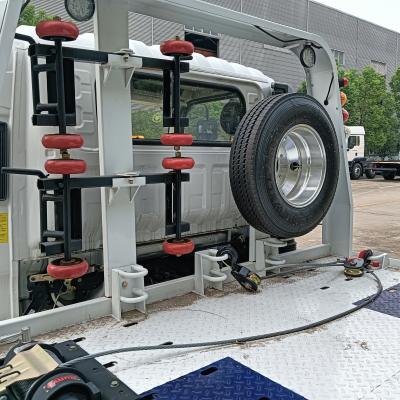 Cina Mini Piccolo Foton 120hp Cummins Motore ABS Fast 5 Gear 5.998*2.3*2.05m Letto piatto Carico 7.57 tonnellate Camioni rimorchiatori Camion spaccatore in vendita