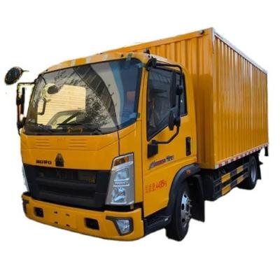 China Customized HOWO 4*2  4.2M Van Trucks Cargo Van Truck for Chemical Goods for sale