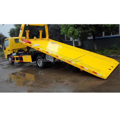China 4Tons Road Wrecker Truck Euro 4 Rotator Tow Truck 4x2 Drive Type for sale