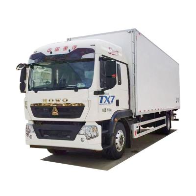 China HOWO Brand Refrigerated Box Truck Temperature Controller 12 Volt 24 Volt Truck Refrigerator for sale
