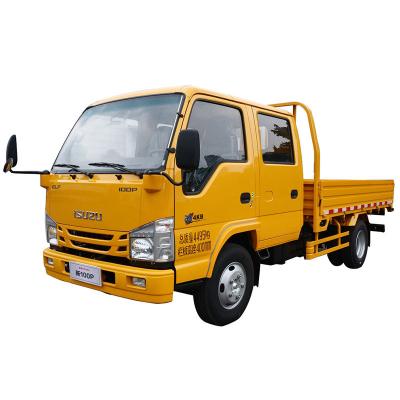 Chine Tout neuf petit ISUZU ELF 4KB 2.5 L double cabine camion de fret à plat meilleur prix pour les ventes à vendre
