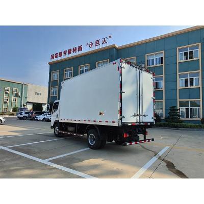 Cina SINOTRUK 4x2 LHD o RHD Autocarro Frigorifero con Cassone Thermo King in vendita