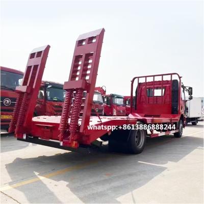 Cina FAW   4*2     Pianale Portautomezzi      Autocarro con Pianale   Trasporto Attrezzature Meccaniche   Autocarro in vendita