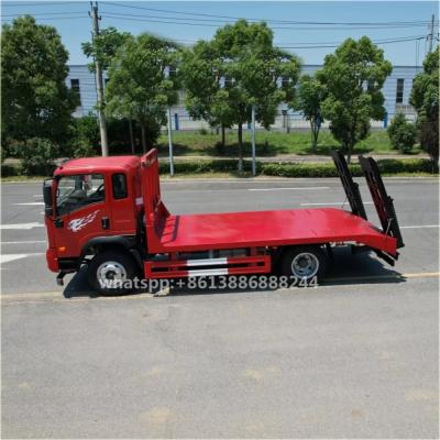 Cina Autocarri pianale Sinotruk 4x2, pianale, cambio a otto marce, pneumatici 9.00 R20 in vendita