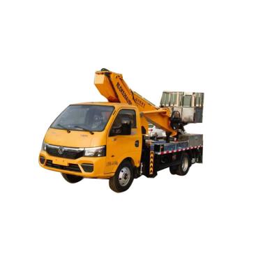 China Fabrica da China vende pequeno caminhão de plataforma aérea de 4x2 23M à venda