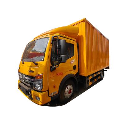 China Dongfeng Light Truck 4x2 4x4 Single Double Cabin Van Cargo diesel Mini Cargo Truck for sale