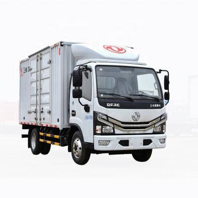 China Dongfeng 5 toneladas Cargo Van Truck Veículos comerciais com 4 cilindros de cadeiras de fila única à venda