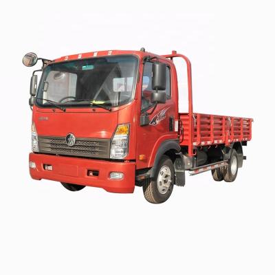 China SINOTRUK 4*2 Coluna de linha única Tipo de chapa de mercadorias Camião Camião de mercadorias à venda