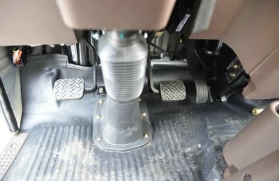 Cina Piccolo camion leggero JMC con cabina a fila singola 2 tonnellate - 3,5 tonnellate in vendita