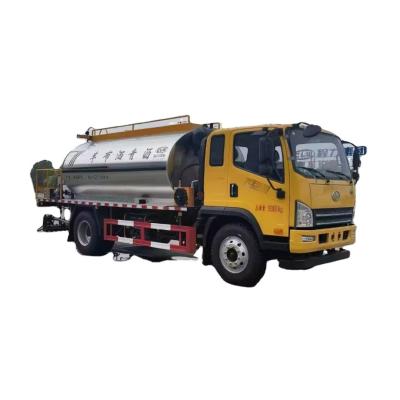 China Automotive Asphalt Pressure Distributor for Road Maintenance Asphalt Distributor for sale