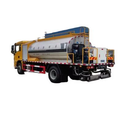 China Haowo 6x4 Intelligent Asphalt Sprinkler 15000 Liters/Asphalt Sprinkler/Heating Asphalt Truck for sale