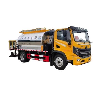 China China Dongfeng 6ton Asphalt Distributor 4x2 Asphalt Distributor Truck for Sale for sale