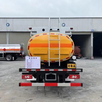 Cina Autocisterna FOTON 4X2 personalizzata per benzina con pompa singola e erogatore digitale di carburante in vendita